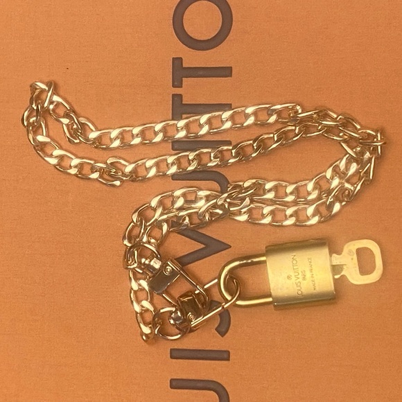 Louis Vuitton. | Jewelry | Authentic Lv Lock And Key With Chain 32 ...